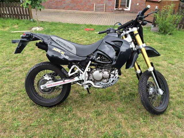 Hyosung XRX 125 SM E3 (Motorrad, Supermoto, Umbau)