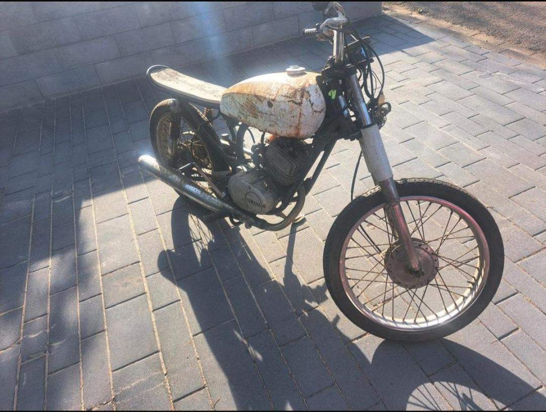 Yamaha RS 100 Restauration?